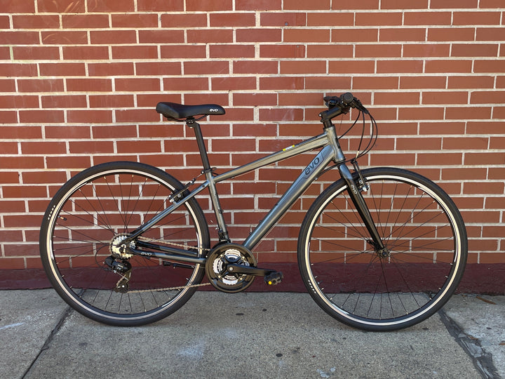 Refurbished Hybrid Bikes – Recycle-A-Bicycle NYC